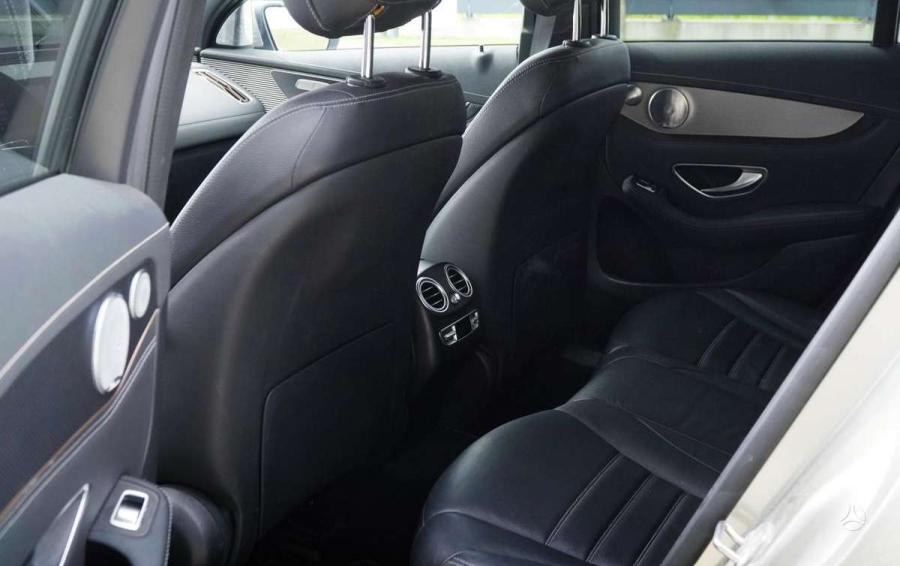 Dzeltens Mercedes-Benz EQC 2020 Viļņa, ar dzinēja tilpumu 0.00 L un nobraukumu 96 tūkst. km par 32800 €, foto 24 vietnē AUTOMOTO.COM.LV