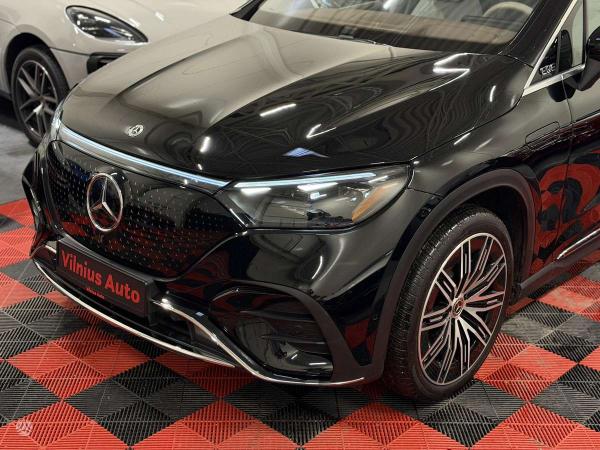 Black Mercedes-Benz EQE 2023 in Vilnius, with an engine capacity of 0.00 L and mileage of 18 thousand km for 62990 €, photo 7 on AUTOMOTO.COM.LV
