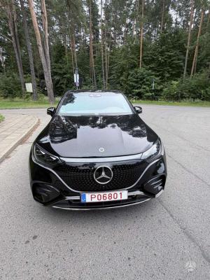 Black Mercedes-Benz EQE 2024 in Vilnius, with an engine capacity of 0.00 L and mileage of 65 thousand km for 59900 €, photo 9 on AUTOMOTO.COM.LV