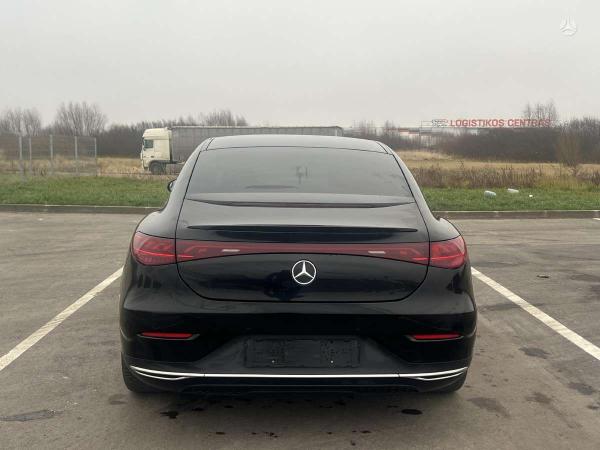 Black Mercedes-Benz EQE 2022 in Kaunas, with an engine capacity of 0.00 L and mileage of 200 thousand km for 28600 €, photo 7 on AUTOMOTO.COM.LV