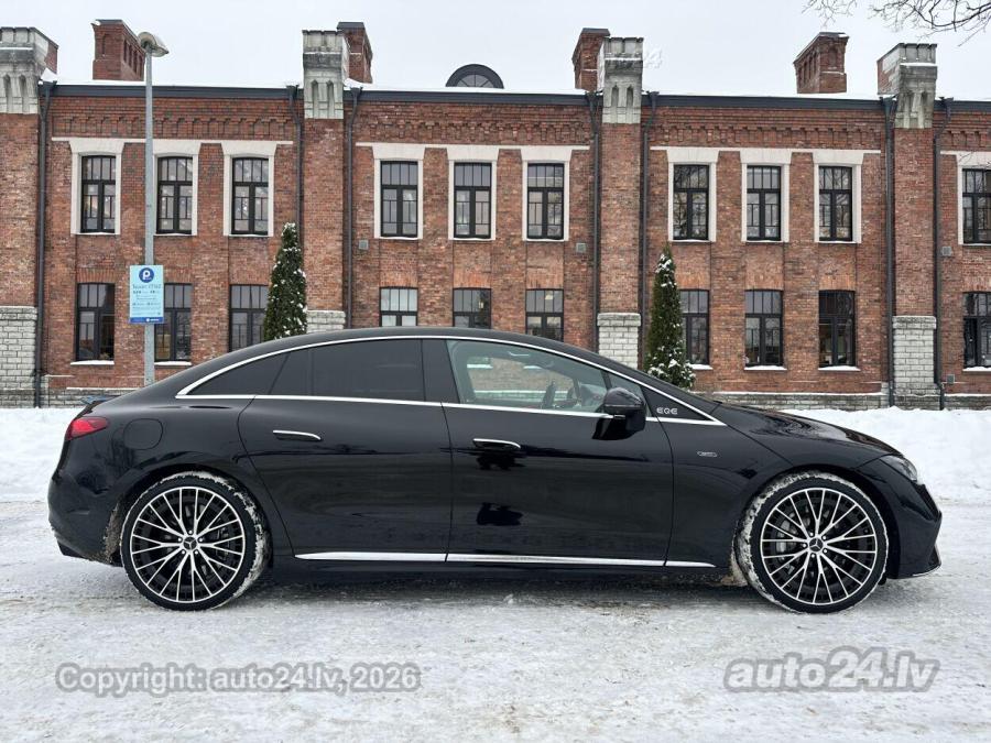 Black Mercedes-Benz EQE 2022 in Tallinn, with an engine capacity of 0.00 L and mileage of 59 thousand km for 50990 €, photo 5 on AUTOMOTO.COM.LV