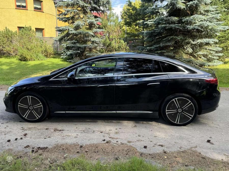 Черный Мерседес EQE 2022 в Каунас, объемом двигателя 0.00 л и пробегом 160 тыс. км за 25900 €, фото 8 на AUTOMOTO.COM.LV
