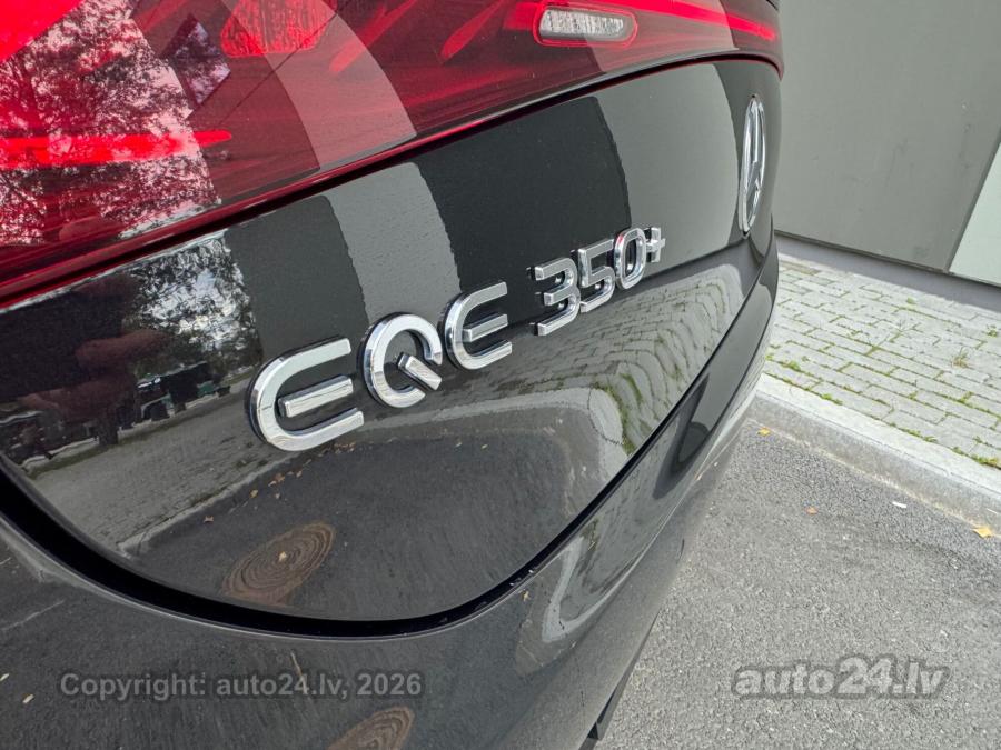 Black Mercedes-Benz EQE 2022 in Tallinn, with an engine capacity of 0.00 L and mileage of 51 thousand km for 52900 €, photo 7 on AUTOMOTO.COM.LV