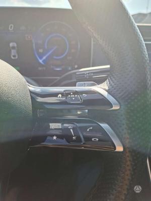 Black Mercedes-Benz EQE 2022 in Kaunas, with an engine capacity of 0.00 L and mileage of 127 thousand km for 38500 €, photo 30 on AUTOMOTO.COM.LV