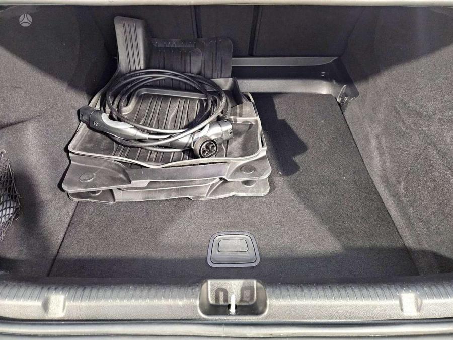 Melns Mercedes-Benz EQE 2023 Marijampole, ar dzinēja tilpumu 0.00 L un nobraukumu 271 tūkst. km par 24990 €, foto 11 vietnē AUTOMOTO.COM.LV
