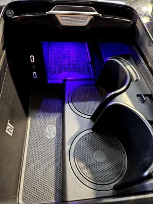 Melns Mercedes-Benz EQE 2023 Marijampole, ar dzinēja tilpumu 0.00 L un nobraukumu 271 tūkst. km par 24990 €, foto 25 vietnē AUTOMOTO.COM.LV