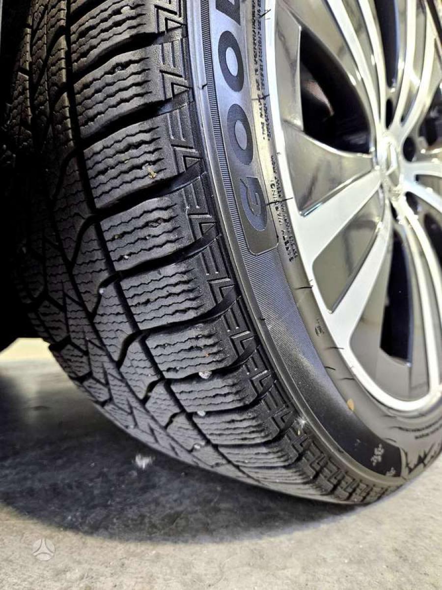 Melns Mercedes-Benz EQE 2023 Marijampole, ar dzinēja tilpumu 0.00 L un nobraukumu 271 tūkst. km par 24990 €, foto 40 vietnē AUTOMOTO.COM.LV