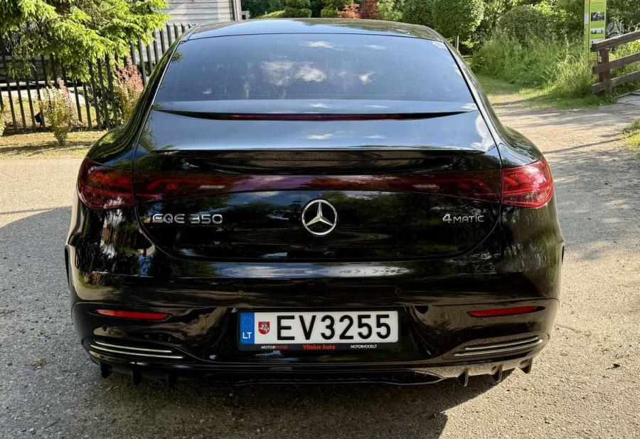 Black Mercedes-Benz EQE 2023 in Vilnius, with an engine capacity of 0.00 L and mileage of 20 thousand km for 43500 €, photo 8 on AUTOMOTO.COM.LV