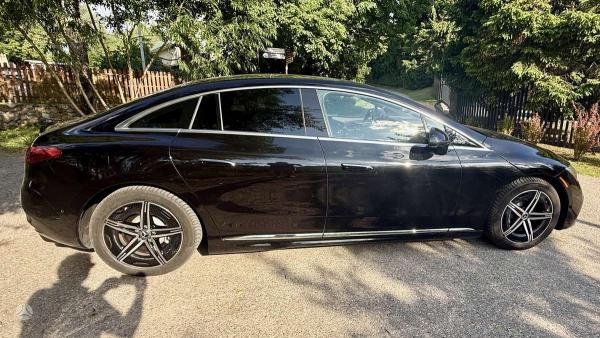 Melns Mercedes-Benz EQE 2023 Viļņa, ar dzinēja tilpumu 0.00 L un nobraukumu 20 tūkst. km par 43500 €, foto 9 vietnē AUTOMOTO.COM.LV