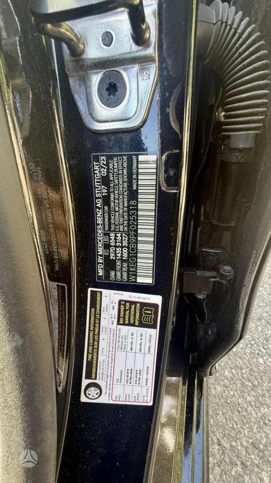 Black Mercedes-Benz EQE 2023 in Vilnius, with an engine capacity of 0.00 L and mileage of 20 thousand km for 43500 €, photo 16 on AUTOMOTO.COM.LV