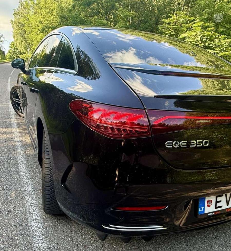 Black Mercedes-Benz EQE 2023 in Vilnius, with an engine capacity of 0.00 L and mileage of 20 thousand km for 43500 €, photo 18 on AUTOMOTO.COM.LV