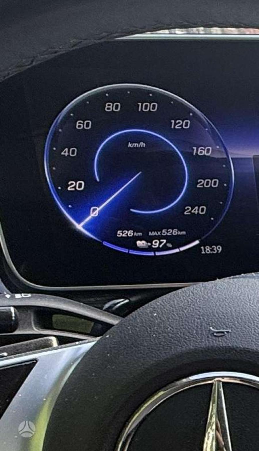 Black Mercedes-Benz EQE 2023 in Vilnius, with an engine capacity of 0.00 L and mileage of 20 thousand km for 43500 €, photo 20 on AUTOMOTO.COM.LV