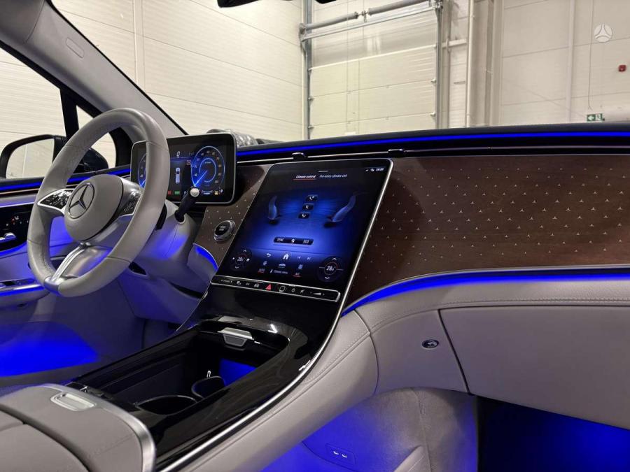 Zils Mercedes-Benz EQE 2023 Viļņa, ar dzinēja tilpumu 0.00 L un nobraukumu 37 tūkst. km par 57990 €, foto 20 vietnē AUTOMOTO.COM.LV