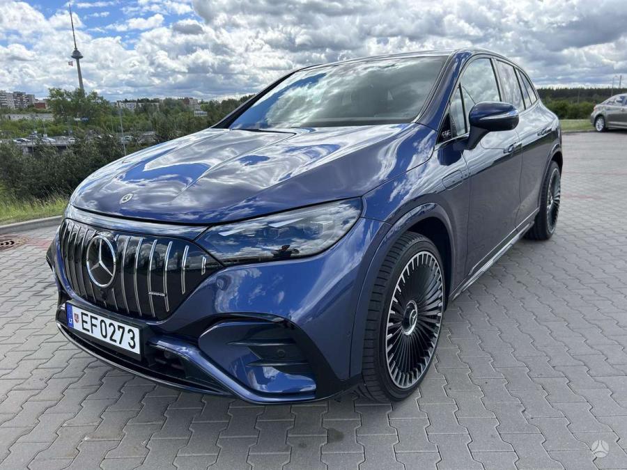 Blue Mercedes-Benz EQE 2023 in Vilnius, with an engine capacity of 0.00 L and mileage of 27 thousand km for 49000 €, photo 1 on AUTOMOTO.COM.LV