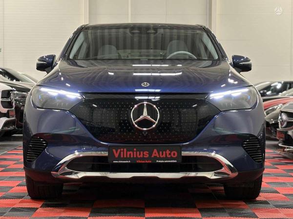 Мерседес EQE 2023 в Вильнюс на AUTOMOTO.COM.LV Синий Мерседес EQE 2023 в Вильнюс, объемом двигателя 0.00 л и пробегом 21 тыс. км за 42990 €, фото 3 на AUTOMOTO.COM.LV