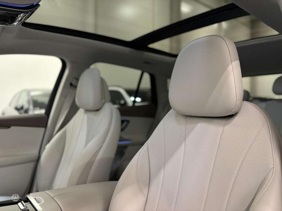 Blue Mercedes-Benz EQE 2023 in Vilnius, with an engine capacity of 0.00 L and mileage of 21 thousand km for 42990 €, photo 17 on AUTOMOTO.COM.LV
