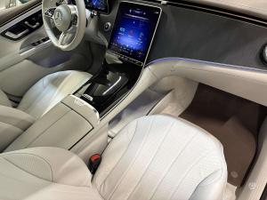 Blue Mercedes-Benz EQE 2023 in Vilnius, with an engine capacity of 0.00 L and mileage of 21 thousand km for 42990 €, photo 18 on AUTOMOTO.COM.LV