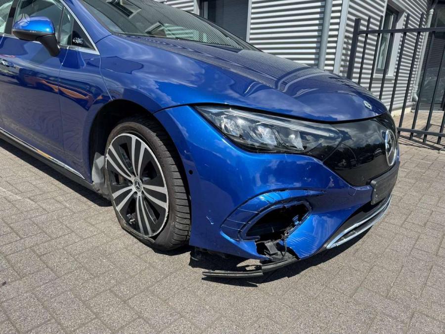 Zils Mercedes-Benz EQE 2022 Kauņa, ar dzinēja tilpumu 0.00 L un nobraukumu 120 tūkst. km par 28919 €, foto 9 vietnē AUTOMOTO.COM.LV