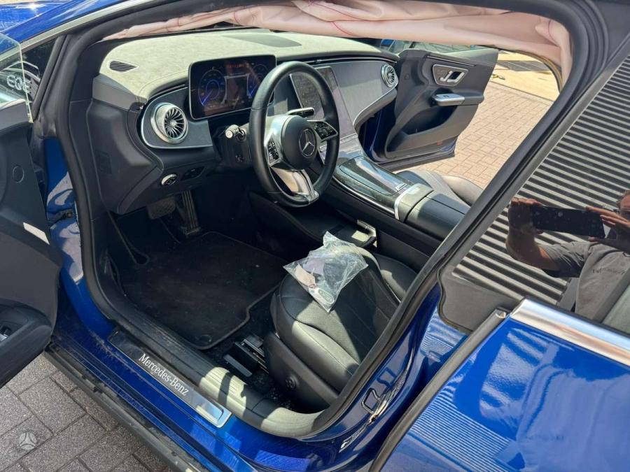 Zils Mercedes-Benz EQE 2022 Kauņa, ar dzinēja tilpumu 0.00 L un nobraukumu 120 tūkst. km par 28919 €, foto 17 vietnē AUTOMOTO.COM.LV