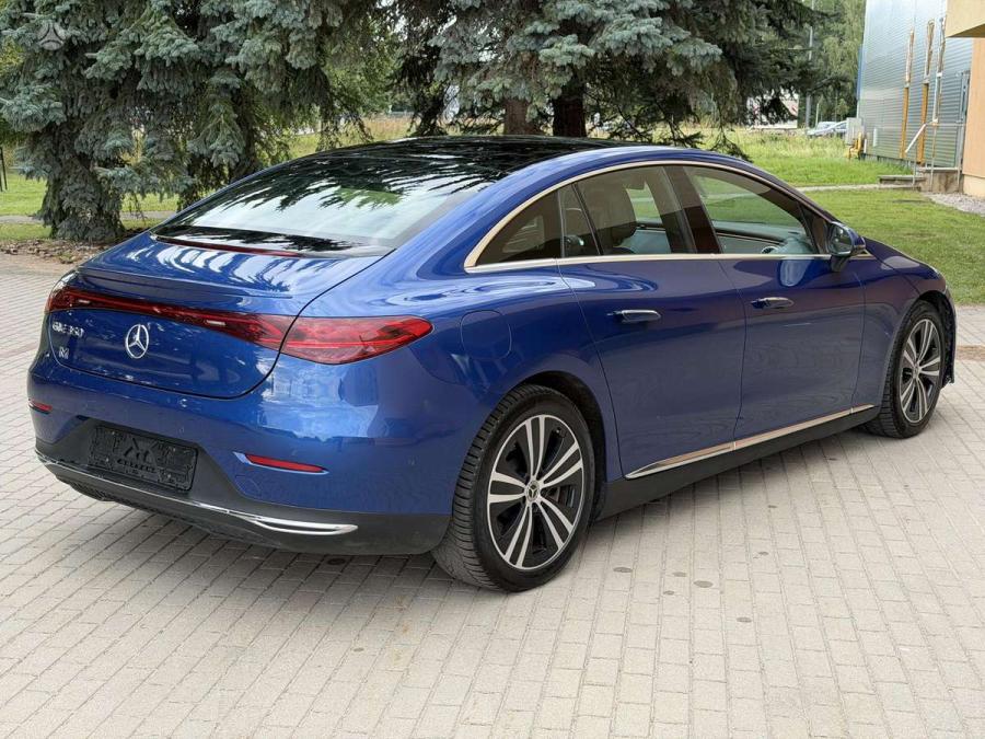 Blue Mercedes-Benz EQE 2022 in Kaunas, with an engine capacity of 0.00 L and mileage of 120 thousand km for 30129 €, photo 5 on AUTOMOTO.COM.LV