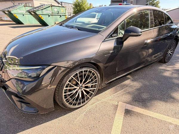 Grey Mercedes-Benz EQE 2022 in Klaipeda, with an engine capacity of 0.00 L and mileage of 162 thousand km for 41140 €, photo 1 on AUTOMOTO.COM.LV