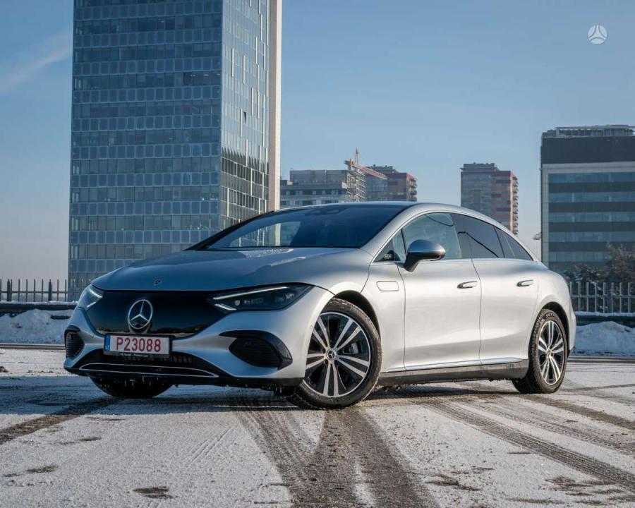Pelēks Mercedes-Benz EQE 2022 Viļņa, ar dzinēja tilpumu 0.00 L un nobraukumu 77 tūkst. km par 43900 €, foto 2 vietnē AUTOMOTO.COM.LV