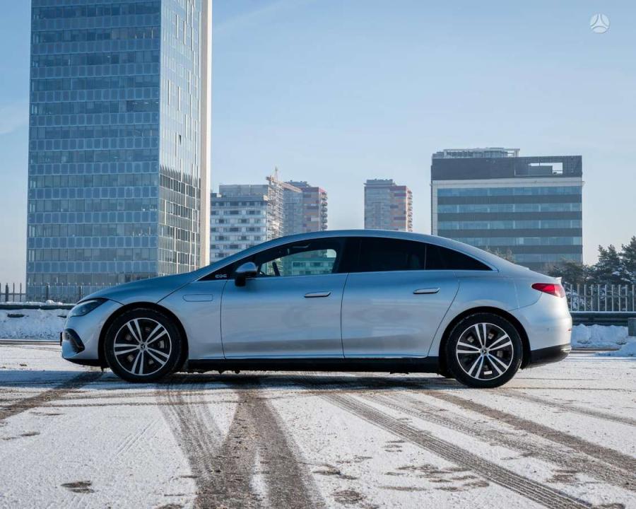 Pelēks Mercedes-Benz EQE 2022 Viļņa, ar dzinēja tilpumu 0.00 L un nobraukumu 77 tūkst. km par 43900 €, foto 5 vietnē AUTOMOTO.COM.LV
