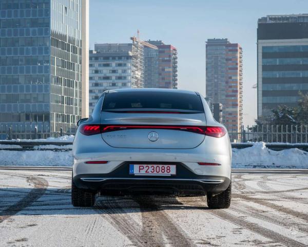 Grey Mercedes-Benz EQE 2022 in Vilnius, with an engine capacity of 0.00 L and mileage of 77 thousand km for 43900 €, photo 7 on AUTOMOTO.COM.LV