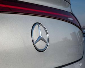 Pelēks Mercedes-Benz EQE 2022 Viļņa, ar dzinēja tilpumu 0.00 L un nobraukumu 77 tūkst. km par 43900 €, foto 12 vietnē AUTOMOTO.COM.LV