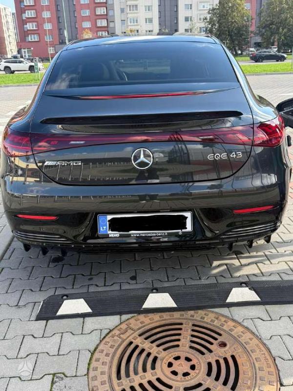 Pelēks Mercedes-Benz EQE 2023 Klaipėda, ar dzinēja tilpumu 0.00 L un nobraukumu 40 tūkst. km par 76500 €, foto 4 vietnē AUTOMOTO.COM.LV