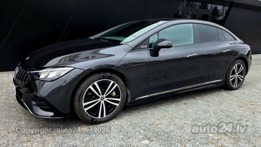 Pelēks Mercedes-Benz EQE 2023 Tallina, ar dzinēja tilpumu 0.00 L un nobraukumu 65 tūkst. km par 46500 €, foto 4 vietnē AUTOMOTO.COM.LV