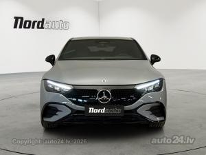 Pelēks Mercedes-Benz EQE 2023 Tallina, ar dzinēja tilpumu 0.00 L un nobraukumu 44 tūkst. km par 44900 €, foto 4 vietnē AUTOMOTO.COM.LV