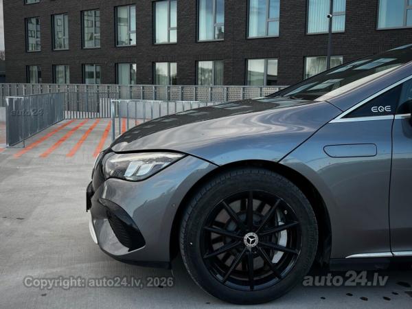 Pelēks Mercedes-Benz EQE 2023 Tartu, ar dzinēja tilpumu 0.00 L un nobraukumu 46 tūkst. km par 39999 €, foto 5 vietnē AUTOMOTO.COM.LV