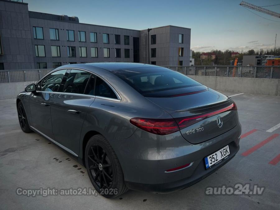 Pelēks Mercedes-Benz EQE 2023 Tartu, ar dzinēja tilpumu 0.00 L un nobraukumu 46 tūkst. km par 39999 €, foto 7 vietnē AUTOMOTO.COM.LV