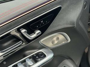 Pelēks Mercedes-Benz EQE 2023 Viļņa, ar dzinēja tilpumu 0.00 L un nobraukumu 44 tūkst. km par 49999 €, foto 20 vietnē AUTOMOTO.COM.LV