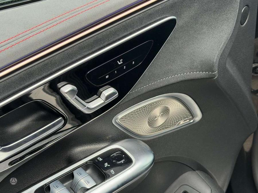 Pelēks Mercedes-Benz EQE 2023 Viļņa, ar dzinēja tilpumu 0.00 L un nobraukumu 44 tūkst. km par 49999 €, foto 20 vietnē AUTOMOTO.COM.LV