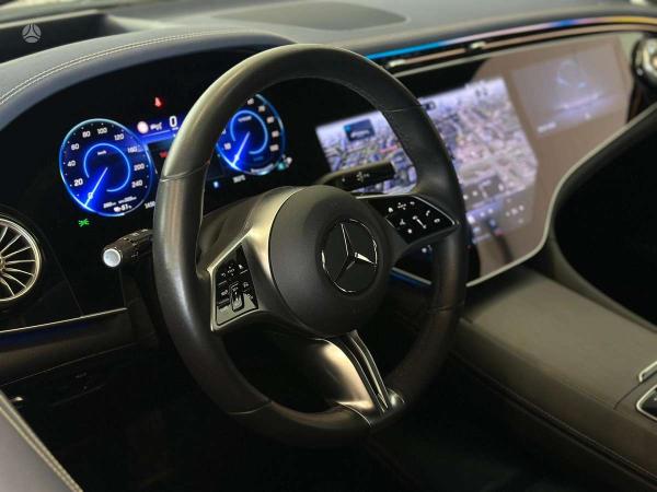 Серый Мерседес EQE 2023 в Каунас, объемом двигателя 0.00 л и пробегом 98 тыс. км за 39800 €, фото 10 на AUTOMOTO.COM.LV