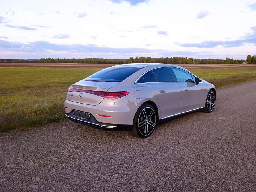 Grey Mercedes-Benz EQE 2024 in Kaunas, with an engine capacity of 0.00 L and mileage of 5 thousand km for 39999 €, photo 7 on AUTOMOTO.COM.LV