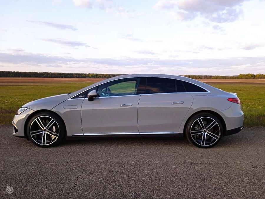 Grey Mercedes-Benz EQE 2024 in Kaunas, with an engine capacity of 0.00 L and mileage of 5 thousand km for 39999 €, photo 11 on AUTOMOTO.COM.LV