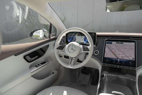 Grey Mercedes-Benz EQE 2023 in Vilnius, with an engine capacity of 0.00 L and mileage of 19 thousand km for 46900 €, photo 10 on AUTOMOTO.COM.LV