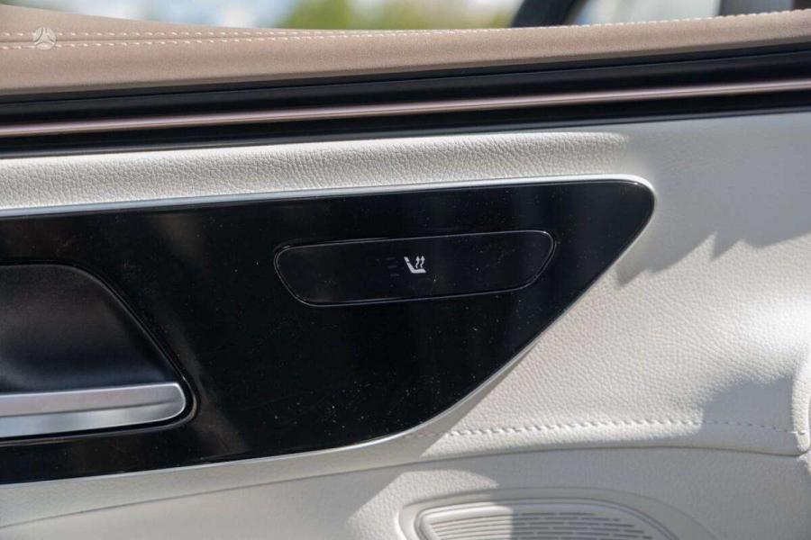 Pelēks Mercedes-Benz EQE 2023 Viļņa, ar dzinēja tilpumu 0.00 L un nobraukumu 19 tūkst. km par 46900 €, foto 15 vietnē AUTOMOTO.COM.LV
