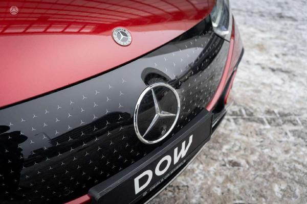 Red Mercedes-Benz EQE 2022 in Vilnius, with an engine capacity of 0.00 L and mileage of 74 thousand km for 47900 €, photo 11 on AUTOMOTO.COM.LV