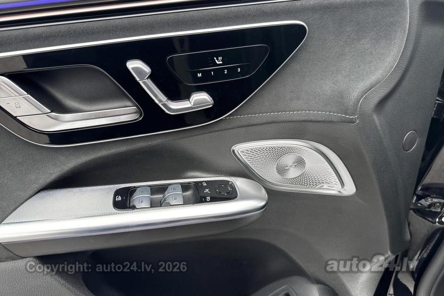 Melns Mercedes-Benz EQE SUV 2024 Pērnava, ar dzinēja tilpumu 0.00 L un nobraukumu 41 tūkst. km par 65900 €, foto 13 vietnē AUTOMOTO.COM.LV