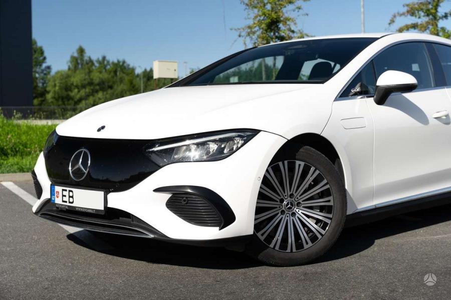 Balts Mercedes-Benz EQE 2022 Viļņa, ar dzinēja tilpumu 0.00 L un nobraukumu 99 tūkst. km par 34990 €, foto 3 vietnē AUTOMOTO.COM.LV