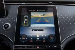 Balts Mercedes-Benz EQE 2022 Viļņa, ar dzinēja tilpumu 0.00 L un nobraukumu 99 tūkst. km par 34990 €, foto 18 vietnē AUTOMOTO.COM.LV