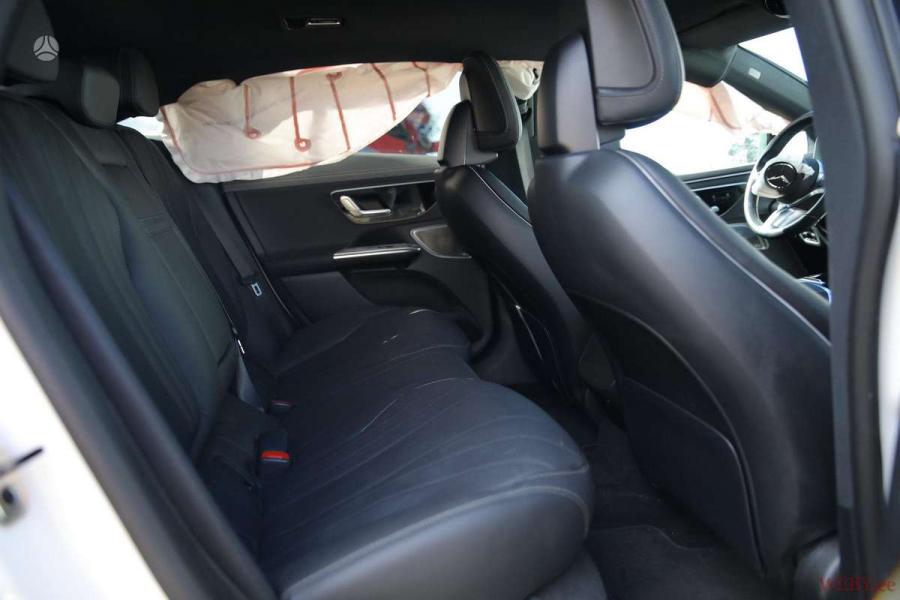 White Mercedes-Benz EQE 2022 in Tallinn, with an engine capacity of 0.00 L and mileage of 52 thousand km for 15000 €, photo 17 on AUTOMOTO.COM.LV