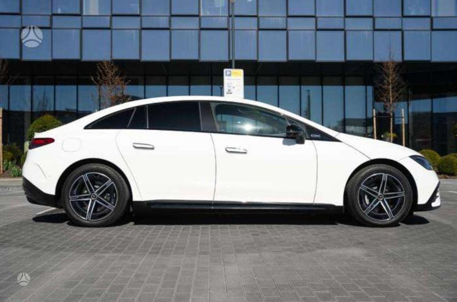 Balts Mercedes-Benz EQE 2024 Viļņa, ar dzinēja tilpumu 0.00 L un nobraukumu 30 tūkst. km par 49990 €, foto 6 vietnē AUTOMOTO.COM.LV