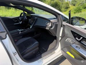 Balts Mercedes-Benz EQE 2024 Kauņa, ar dzinēja tilpumu 0.00 L un nobraukumu 61 tūkst. km par 49500 €, foto 5 vietnē AUTOMOTO.COM.LV