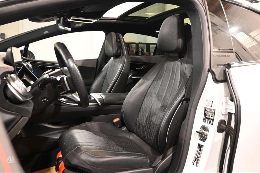 White Mercedes-Benz EQE 2025 in Vilnius, with an engine capacity of 0.00 L and mileage of 19 thousand km for 53200 €, photo 12 on AUTOMOTO.COM.LV