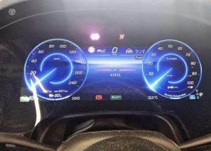 Black Mercedes-Benz EQS 2023 in Klaipeda, with an engine capacity of 0.00 L and mileage of 44 thousand km for 37500 €, photo 5 on AUTOMOTO.COM.LV